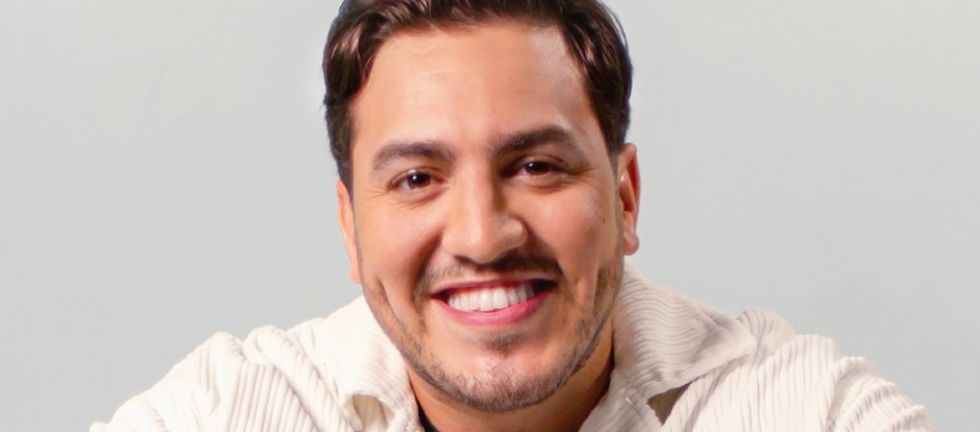 Amine Radi • L'expert humoriste à la Comédie de Toulouse