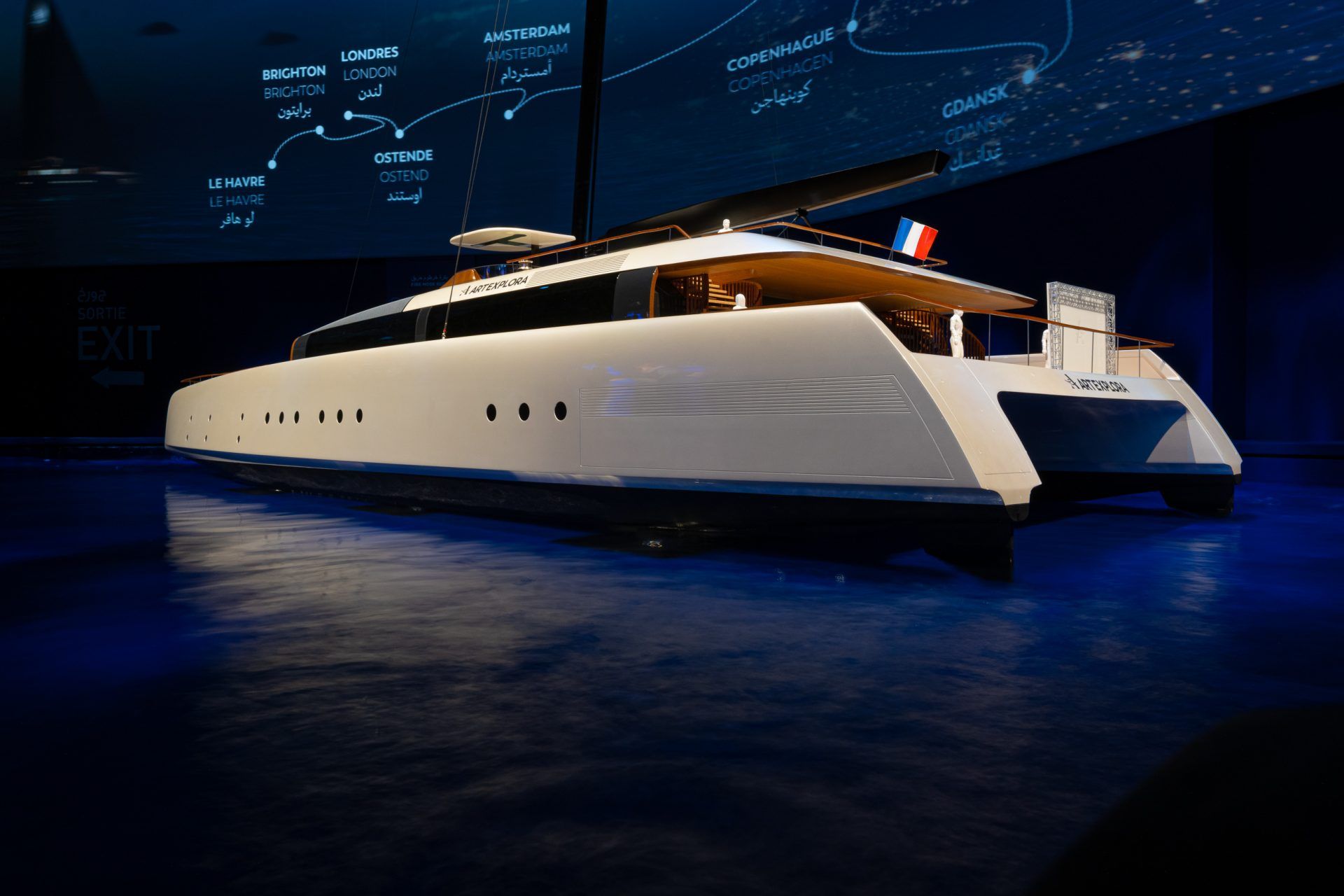 ARTEXPLORER, le bateau-musée de Frédéric Jousset