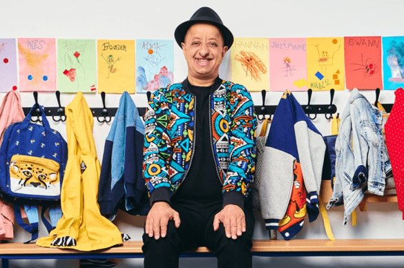 Booder retourne sur les bancs de l'école avec son dernier spectacle