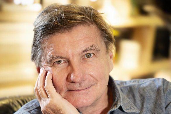 Tout le monde garde son calme de Dimitri Kantcheloff - Culture31